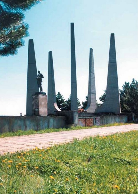 NOVEL TRENDS IN RHEOLOGY IV